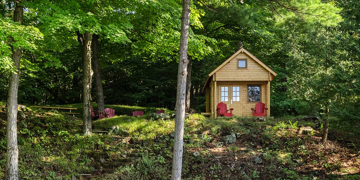 What Is a Bunkie? - Extra Space at Your Cottage or Home | Bunkie Life