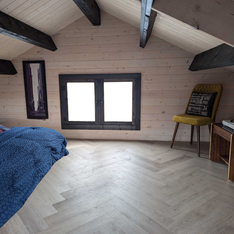 Sprucewood Lodge Bunkie With Loft - Bunkie Life